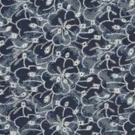 Denim geborduurde bloemen indigo | Van Schie Raamdecoratie en Stoffen